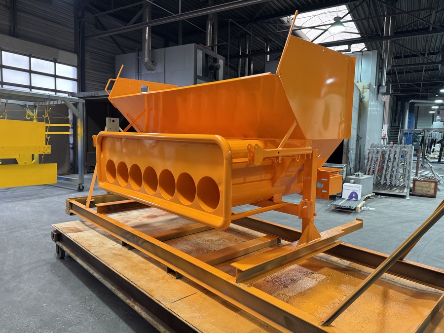 Powder Coating in Mechanical Engineering | Durable and Efficient